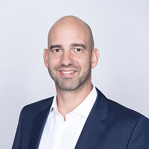 Ein Mann denkt in Kreisläufen – Digital Bytes